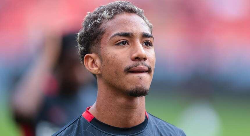 Arthur Augusto: «Conseguimos fazer história esta temporada no Bayer Leverkusen» - Desporto